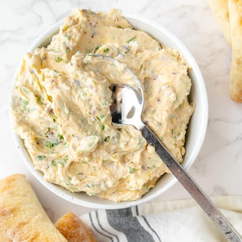 Roasted Garlic Butter Spread – The Sassy Foodie