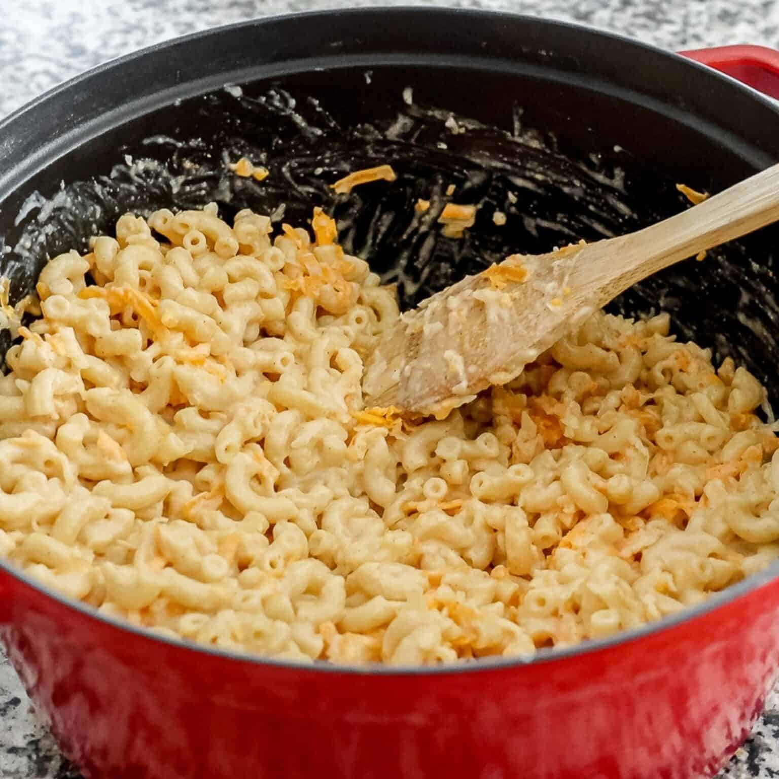 Baked Elbows Mac and Cheese (No Roux!) – The Sassy Foodie